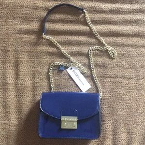 BCBGeneration | Bags | Nwt Bcbgeneration Gold Chained Crossbody Bag ...